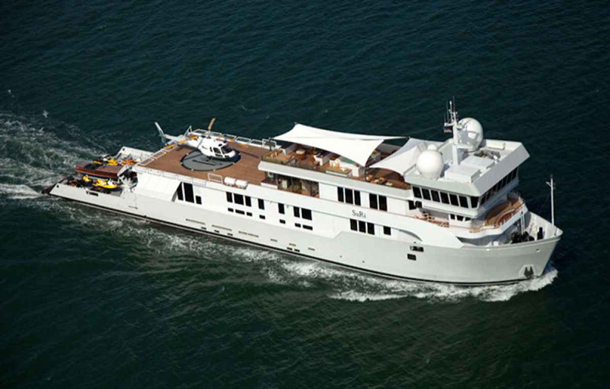 Exterior Profile – Luxury Yacht Browser | by CHARTERWORLD Superyacht ...